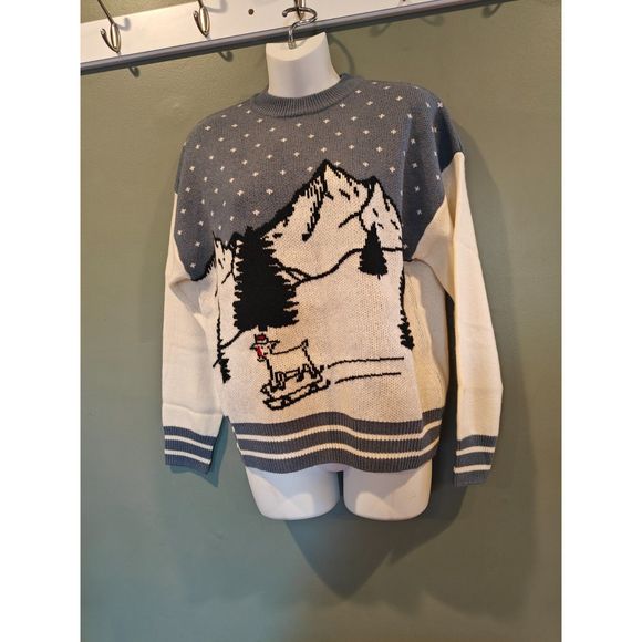 NAADAM | Sweaters | Naadam Luxe Cashmere Scenic Goat Crewneck Sweater ...